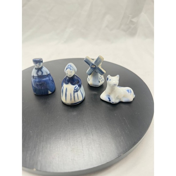 Delft | Accents | Vtg Set Of 4 Delft Miniature Porcelain Figurines ...